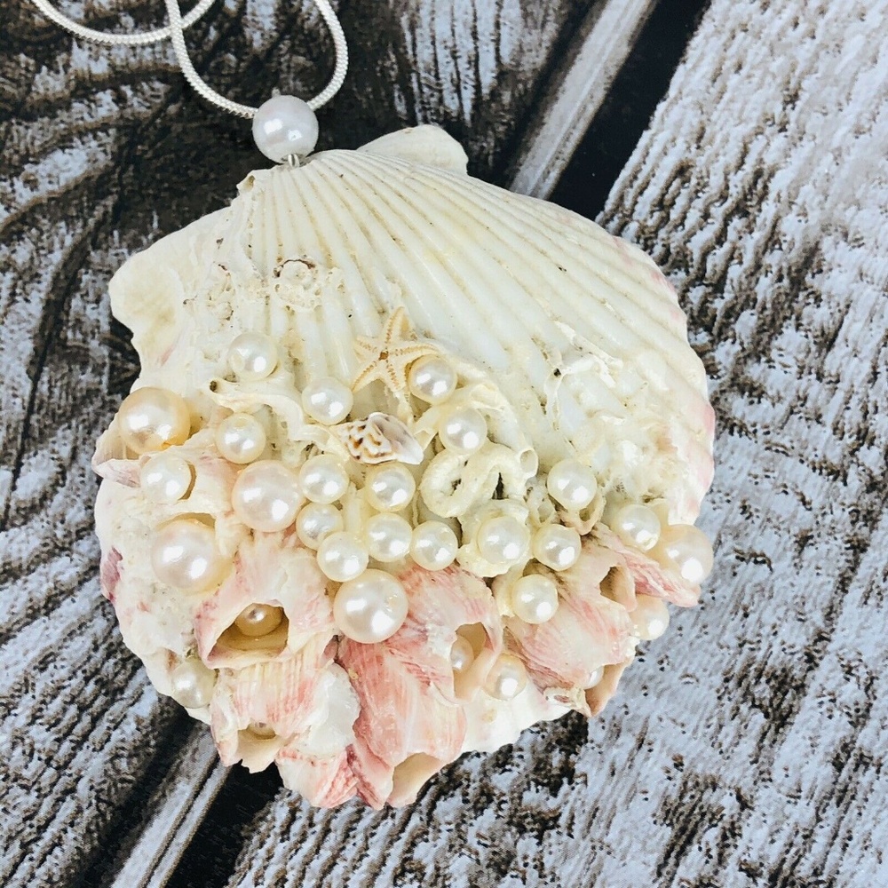 Clam Shell Barnacles Pearls Starfish Beach Pendant - Gem